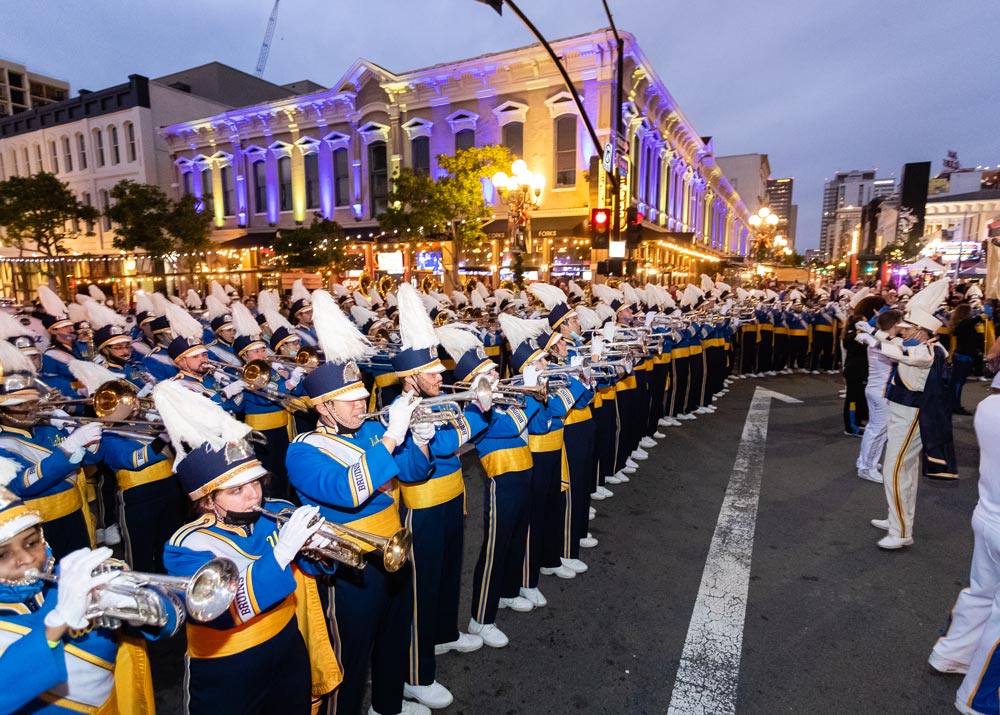 Holiday Bowl at Petco Park | Snapdragon Bowl Bash